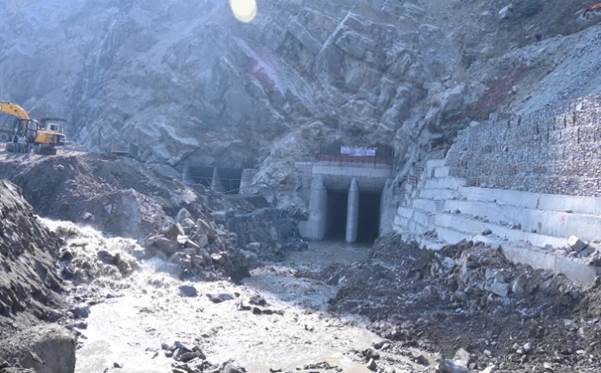 Successful Diversion of Chenab River Achieved at Ratle Hydro Electric ...