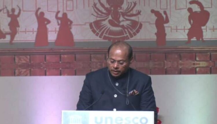 POTUS claims ‘most secure border in US history’ as encounters fall to ...