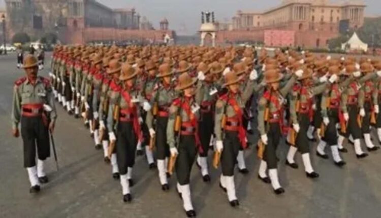 Shashi Tharoor Clarifies Congress Stand Amid Speculation - Global ...